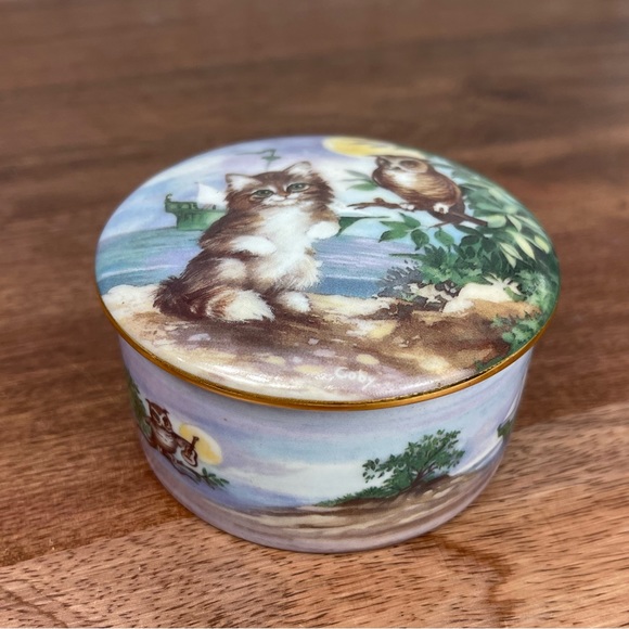 Accents | 1992 Music Box 121 Athe Owl And The Pussycat By Coby Carlson ...